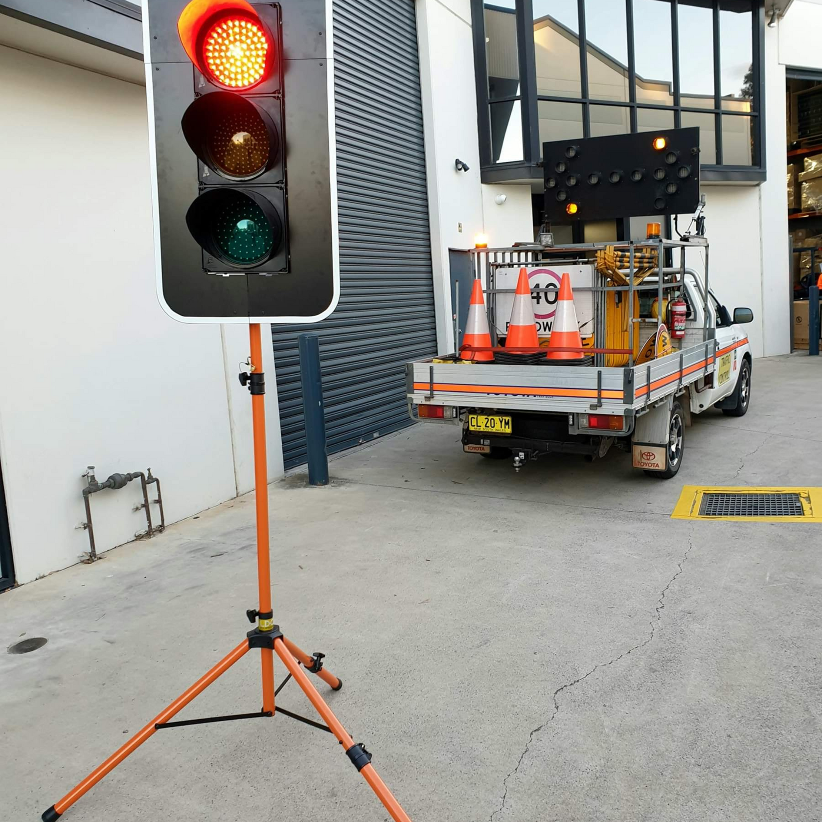 Implement Traffic Control Plans Course | Certification & Work Cards ...